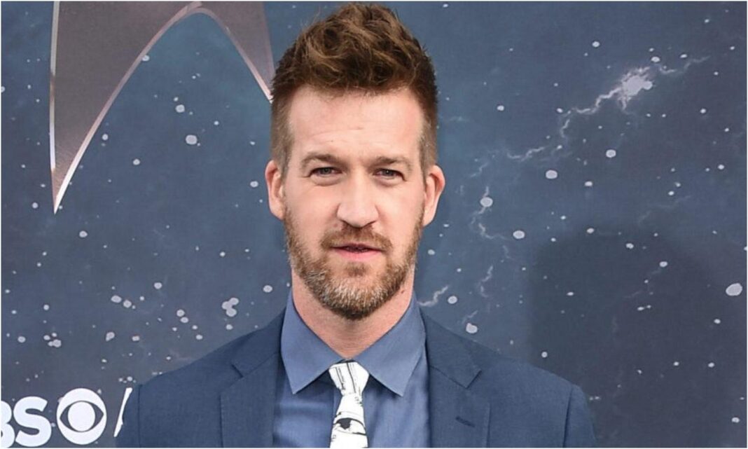 Fallece a los 49 años el actor canadiense Kenneth Mitchell